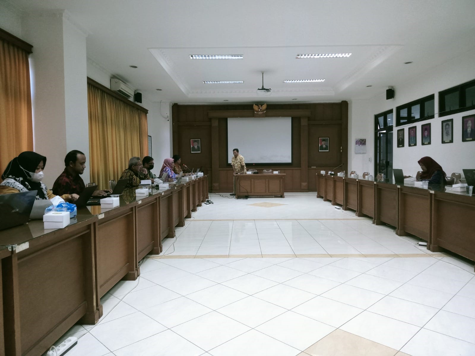 Monitoring Capaian IKU FT (Tengah Tahun dan Akhir Tahun) | Penjaminan Mutu FT UNY